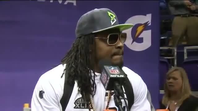 Seattle Seahawks’ Marshawn Lynch on Media Day: ‘I’m Here So I Won’t Get Fined’ :: Grabien - The ...